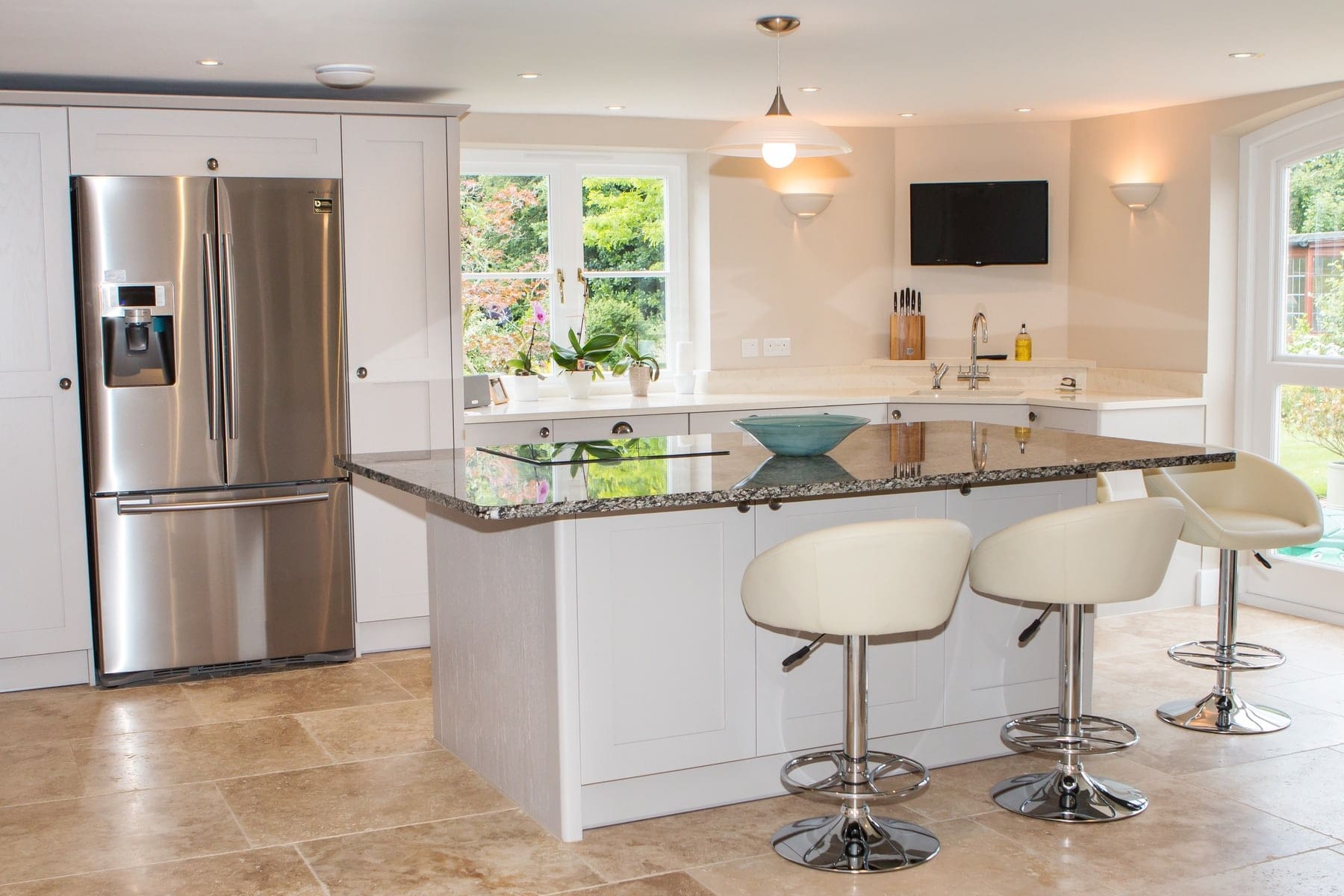John & Hillary | Utopia Kitchens | Crowthorne